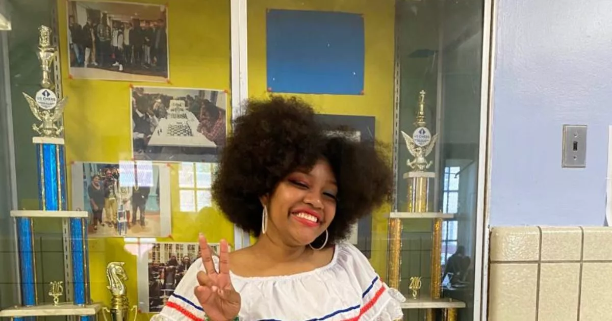 Hi guys!! (No. 2) | Global Glimpse